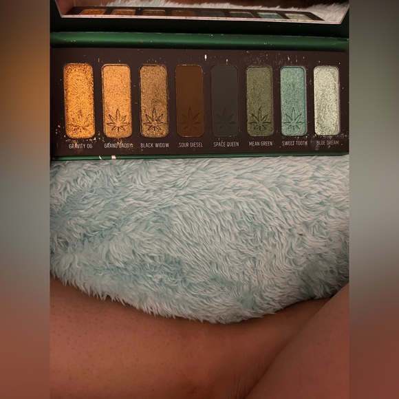 Melt Cosmetics | Makeup | Melt Cosmetics Smoke Sessions Palette Green ...